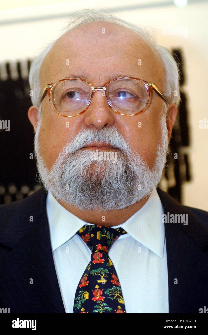 Krzysztof penderecki hi-res stock photography and images - Alamy