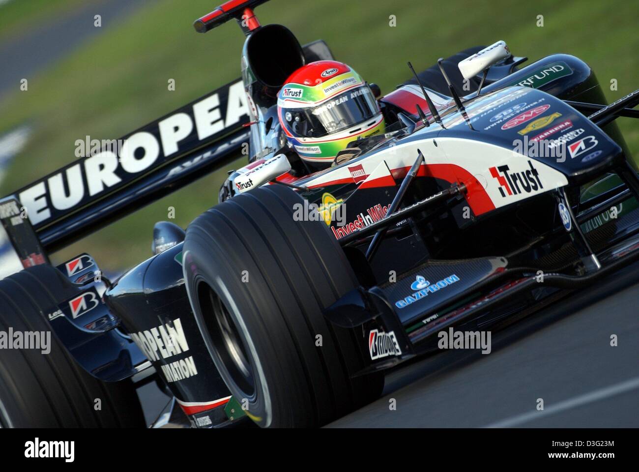 (dpa) - British formula one pilot Justin Wilson of the Minardi team ...