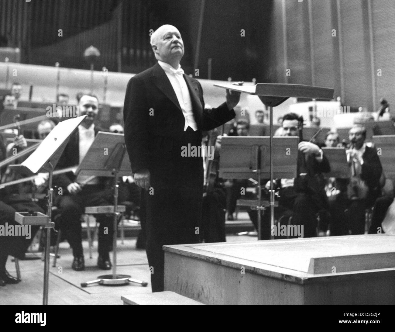 (dpa files) - German composer and conductor Paul Hindemith pictured ...