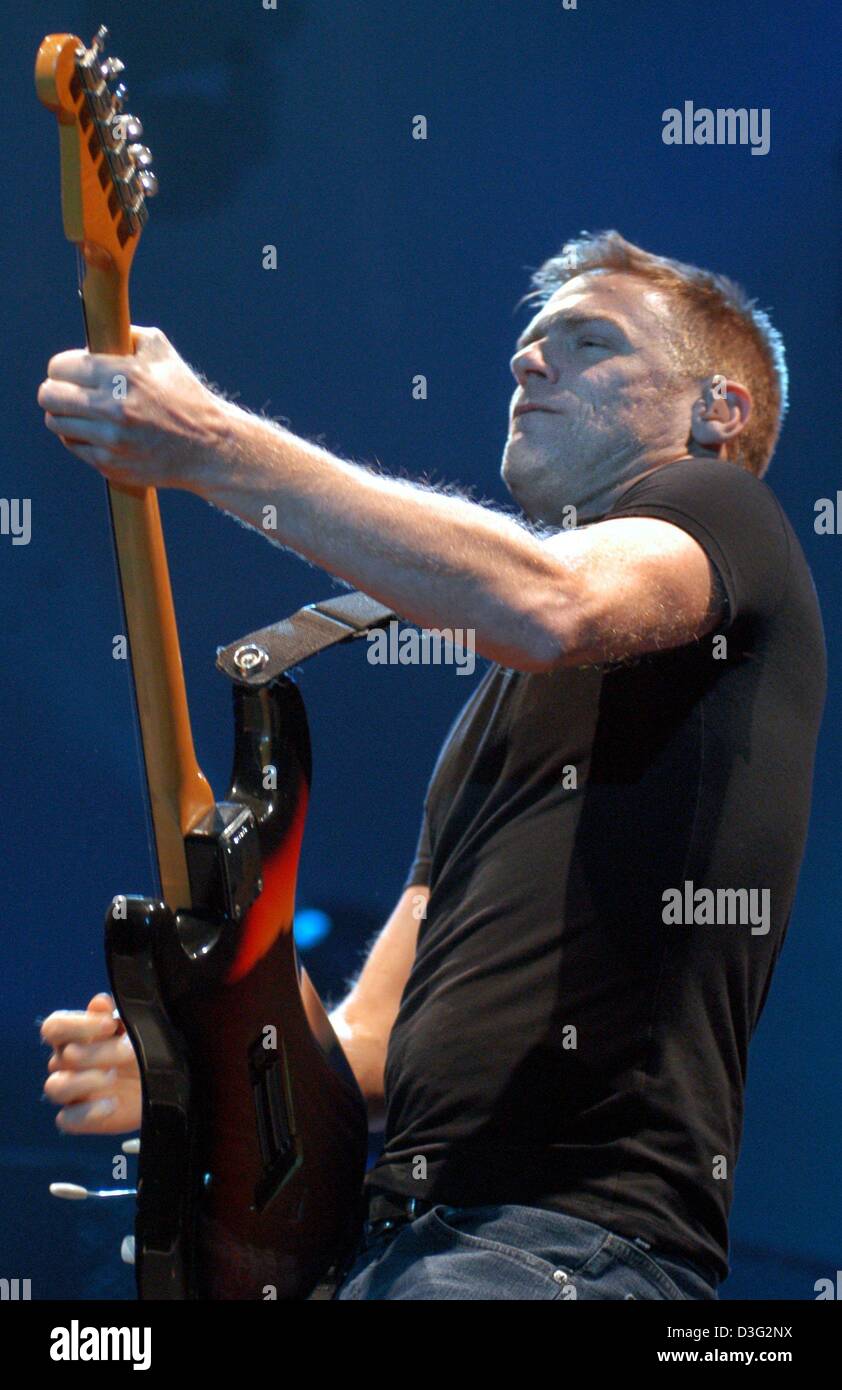 (dpa) - Canadian singer Bryan Adams performs during the first concert ...