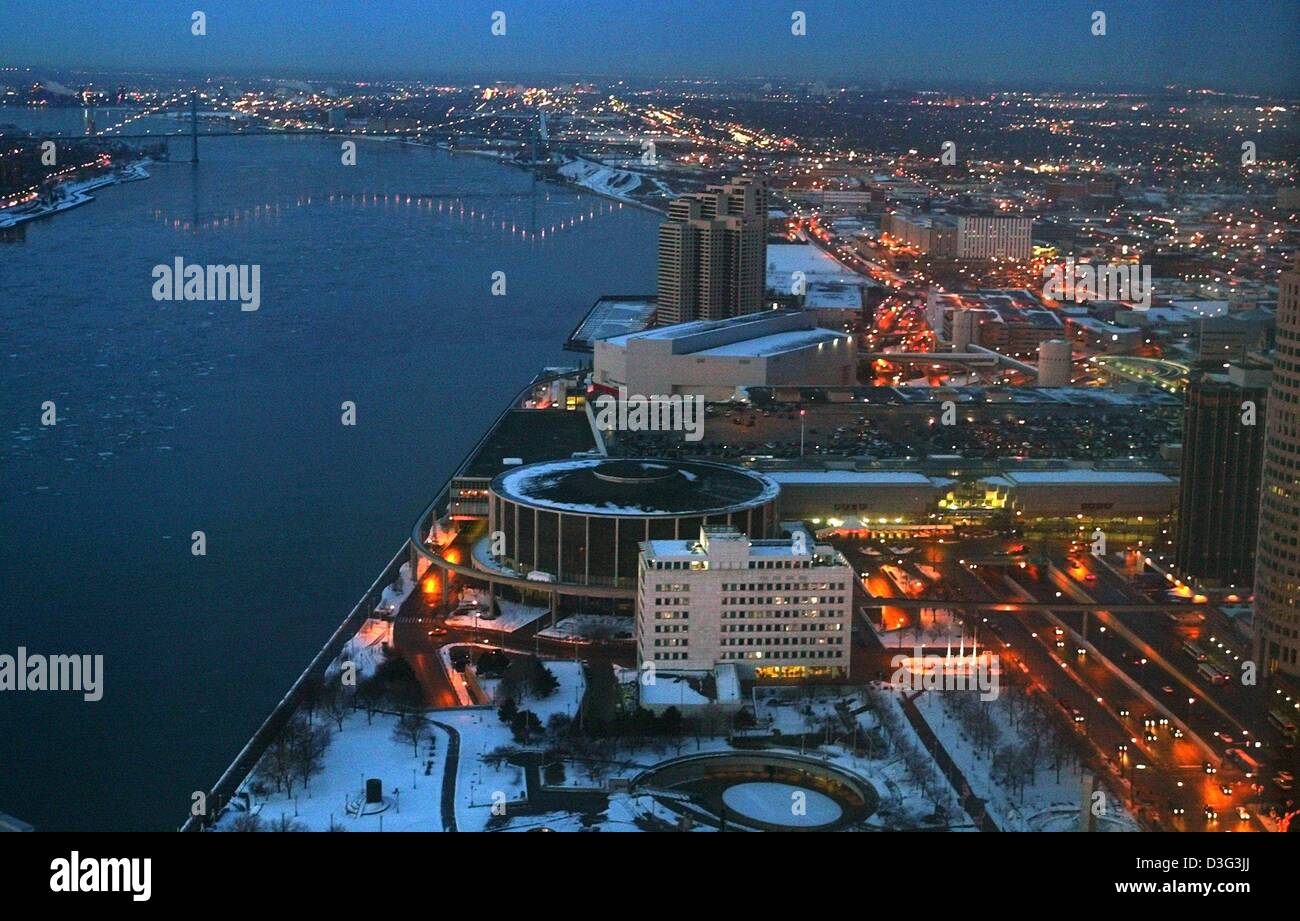 Detroit aerial view hi-res stock photography and images - Alamy