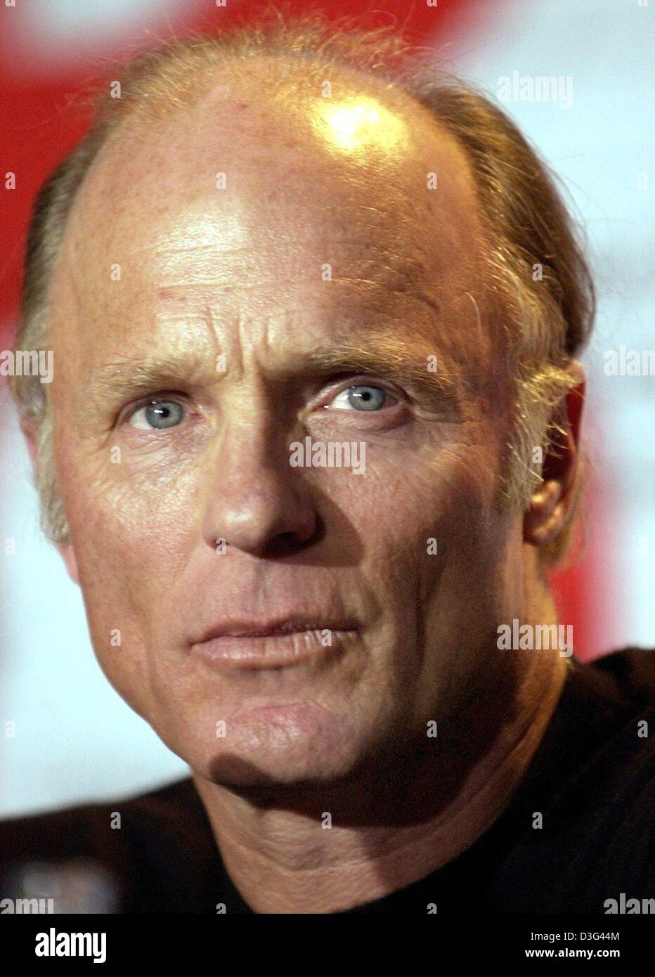 Ed harris hi-res stock photography and images - Alamy