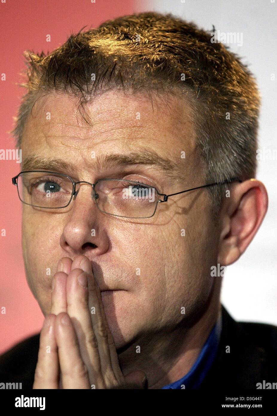 (dpa) - British film director Stephen Daldry presents his film 'The ...