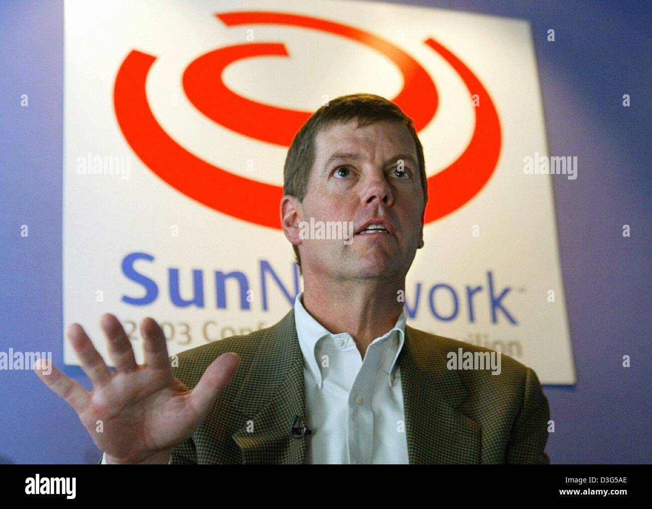 2003 computers hi-res stock photography and images - Alamy