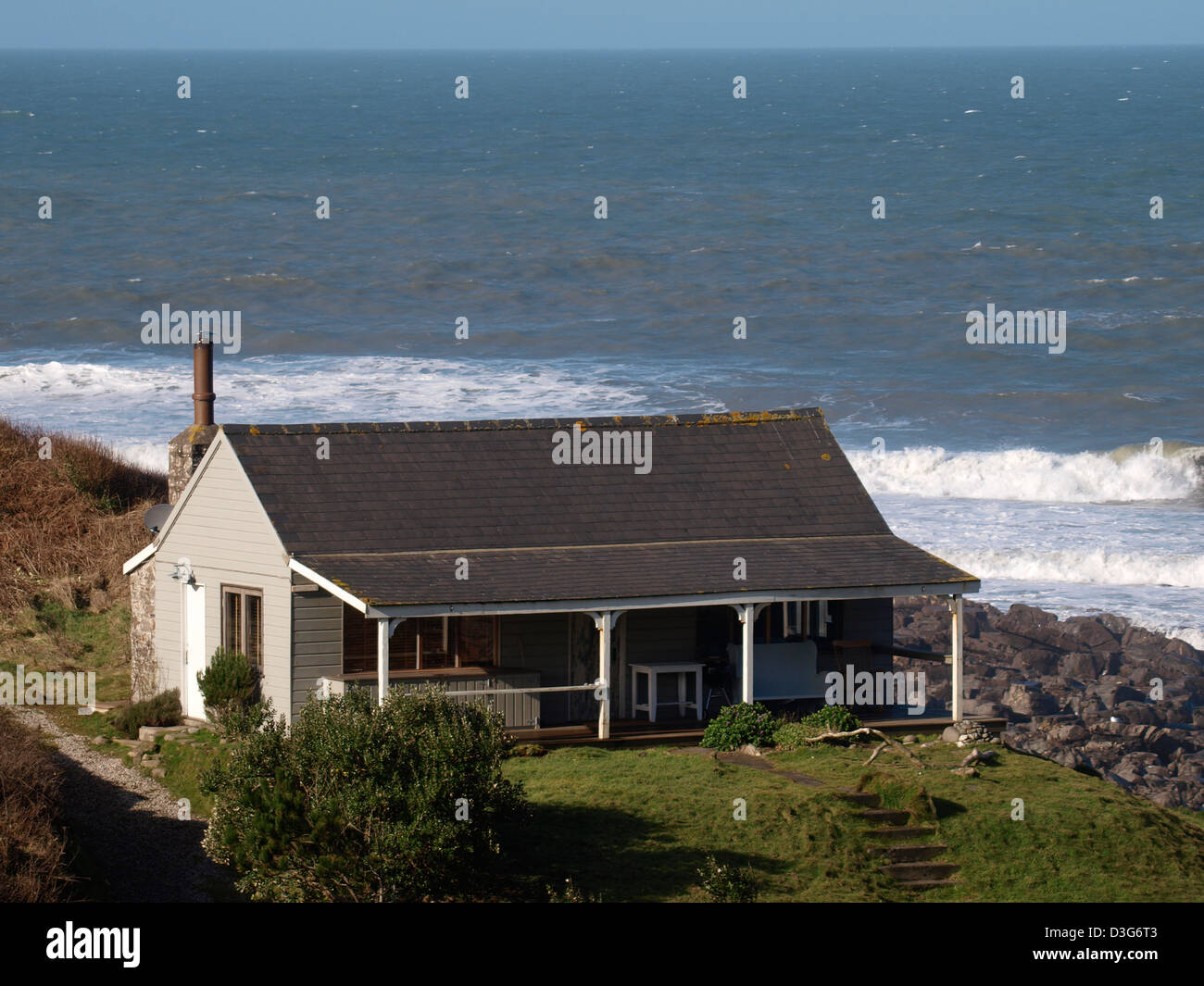 Coastal cabin hi-res stock photography and images - Alamy
