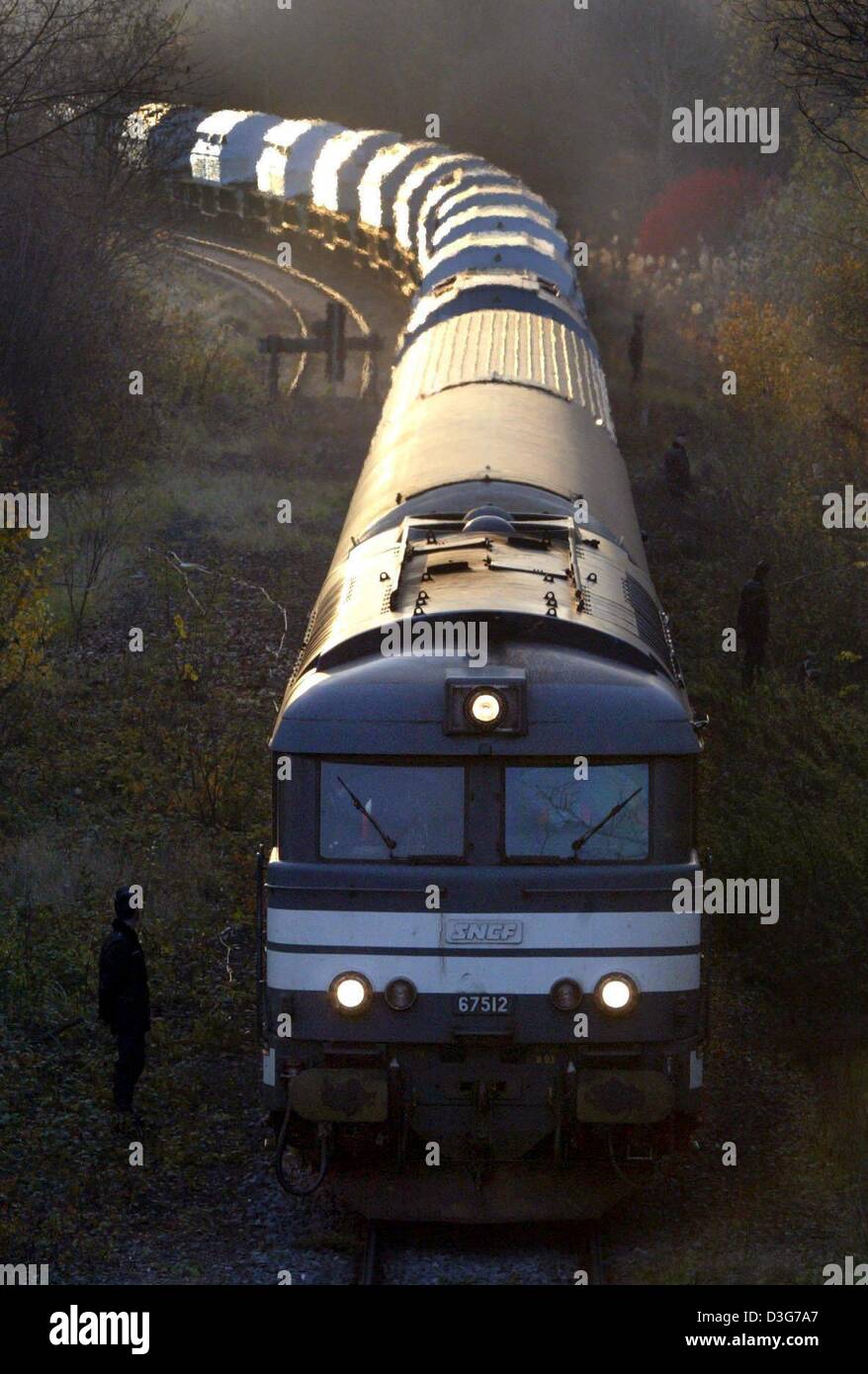 Nuclear waste train hi-res stock photography and images - Alamy