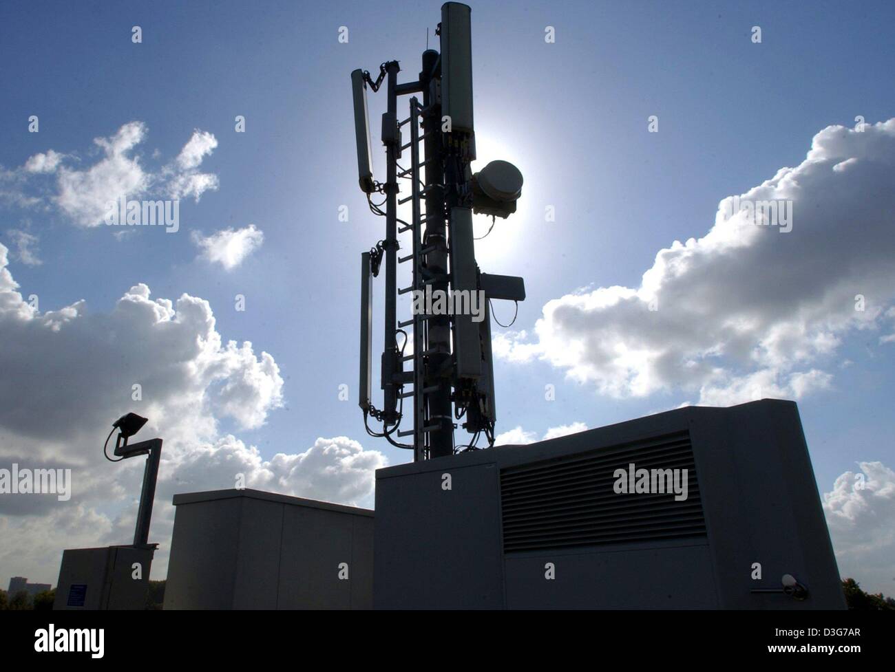 (dpa) - A transmitter of the Vodafone D2 mobile phone network is seen ...
