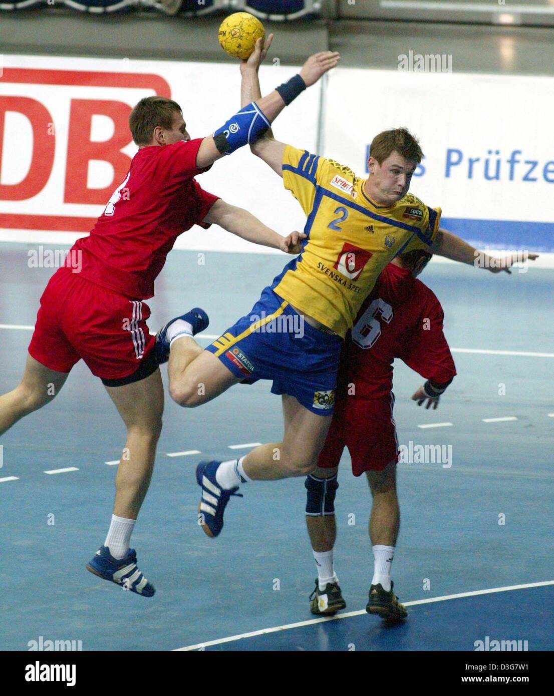 Sports spo handball_ team throwing jumping germany hi-res stock ...