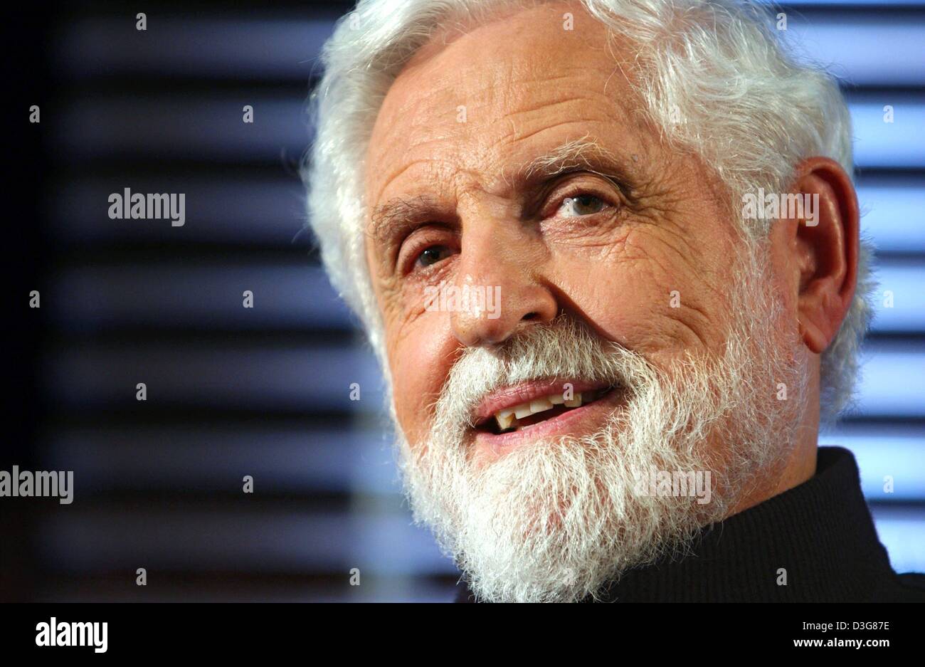 John rock pill hi-res stock photography and images - Alamy