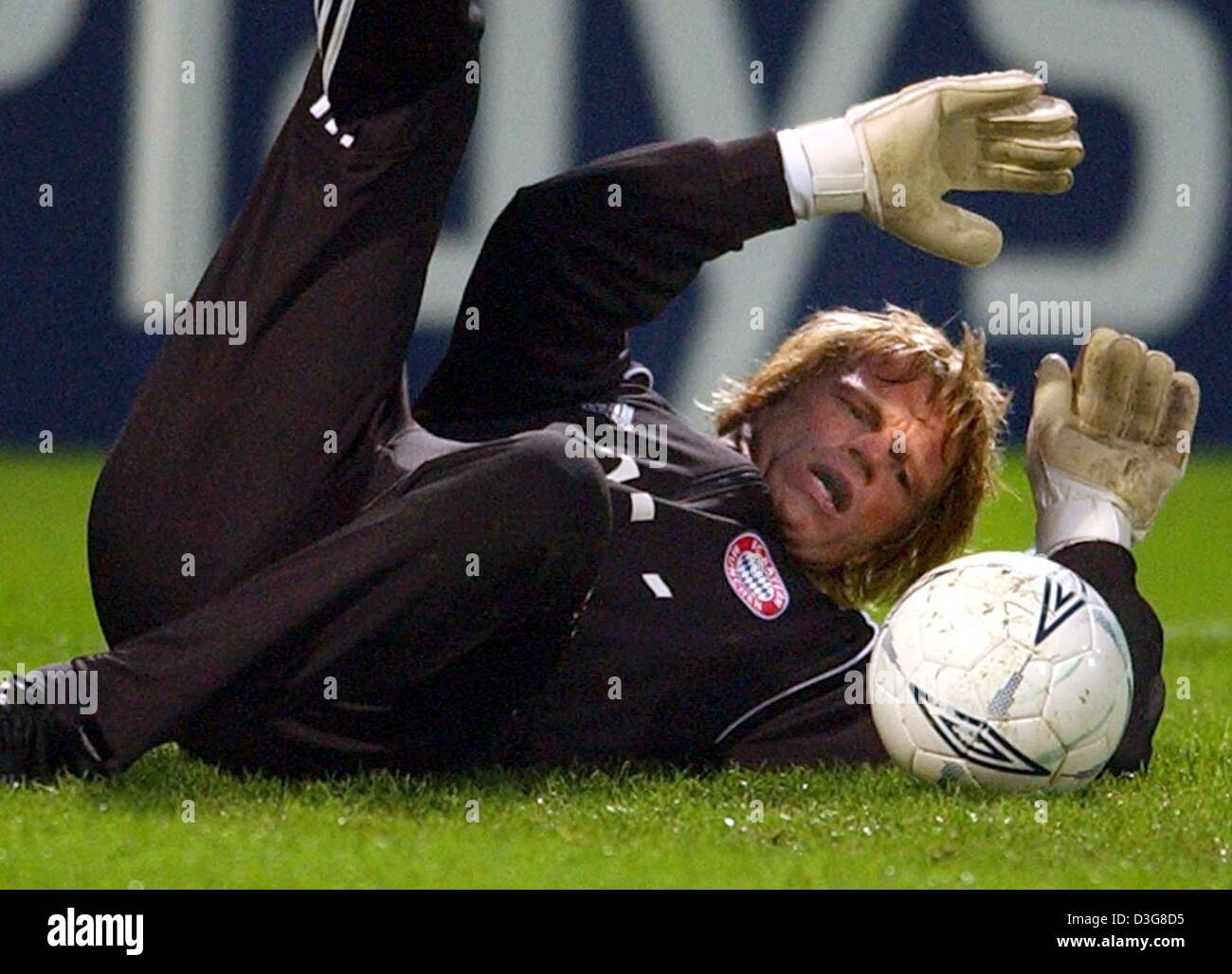 (dpa) - The goalkeeper of the German soccer club FC Bayern Munich ...