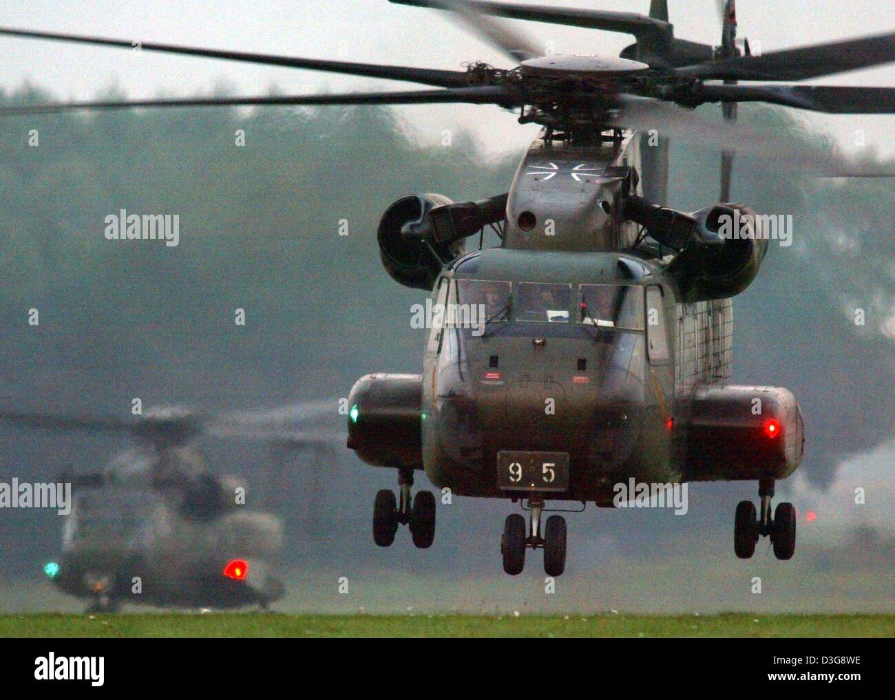 Unrest conflicts war war defence military bundeswehr helicopters ...