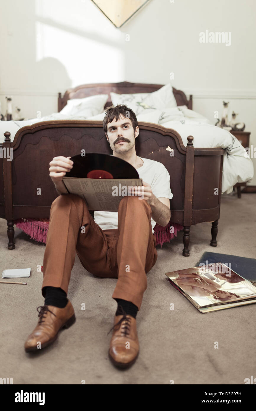 Retro hipster hi-res stock photography and images - Alamy