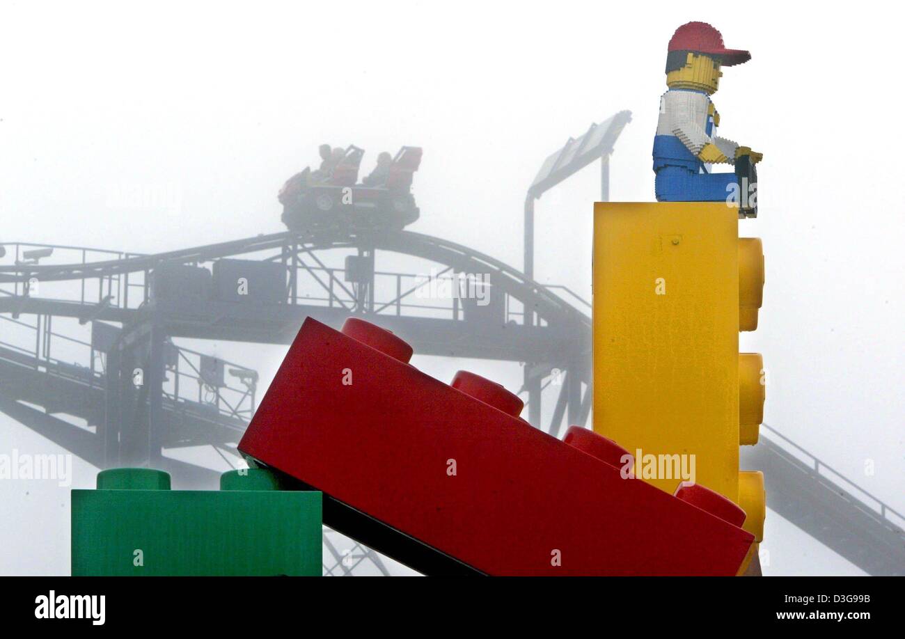 Which sits at the entrance of legoland hi-res stock photography and ...