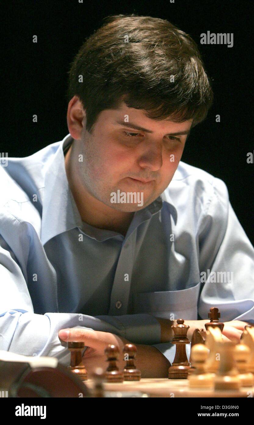 (dpa) - Russian Grandmaster Peter Svidler sits in front of a chess ...
