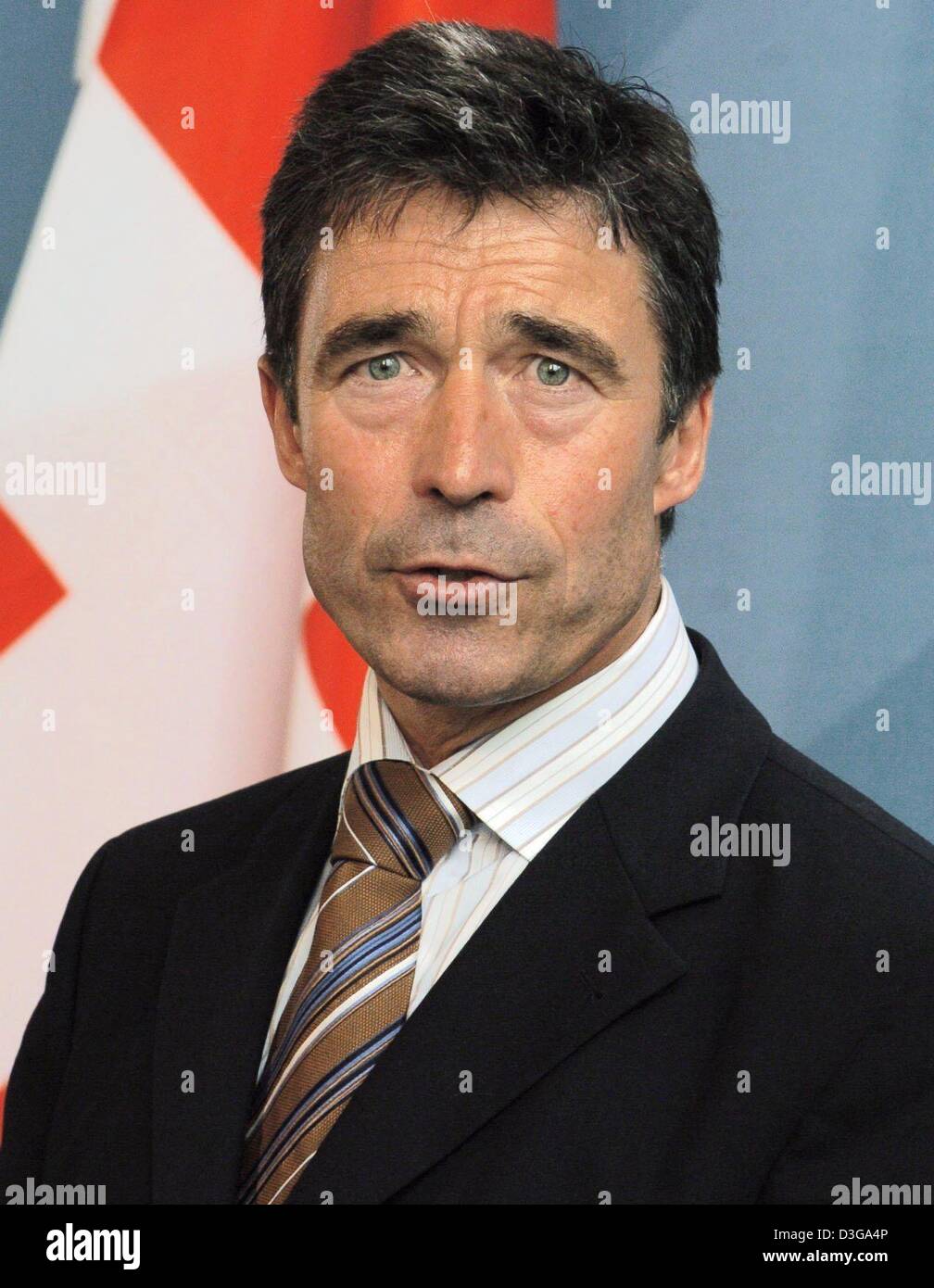 Danish prime minister fogh rasmussen hi-res stock photography and ...