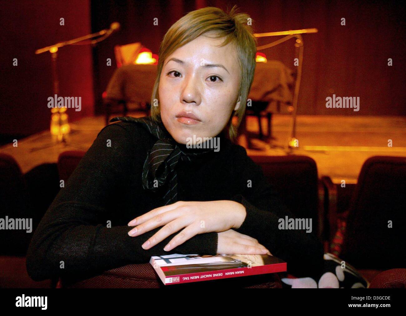 (dpa) - Chinese best-selling author Mian Mian presents her latest book ...