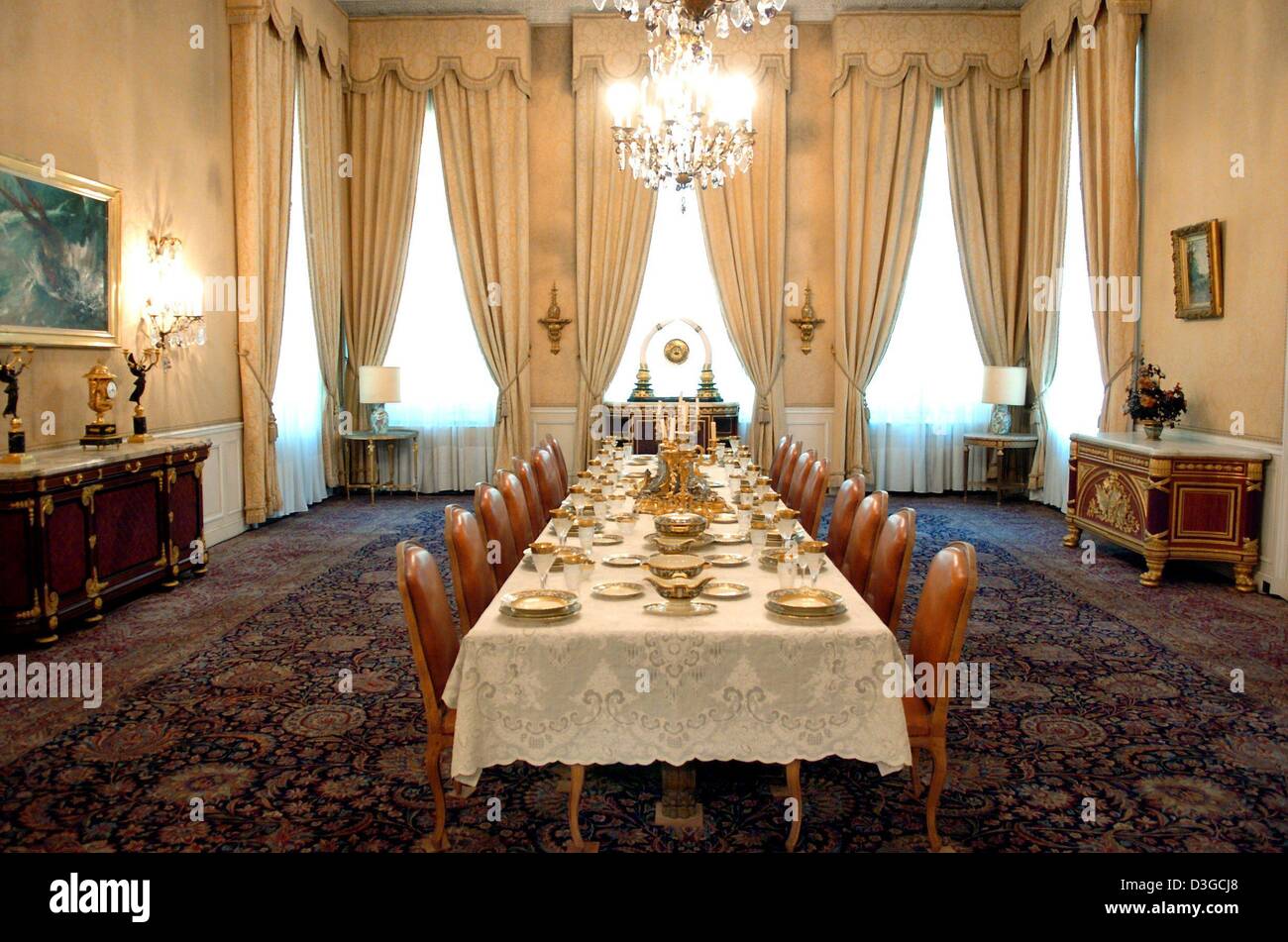 Reza shah pahlavi in his palace in tehran hi-res stock photography and ...