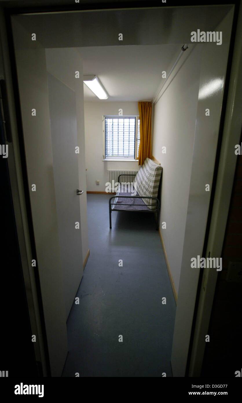 Crime law justice clj prison jail cell penitentiary correctional ...