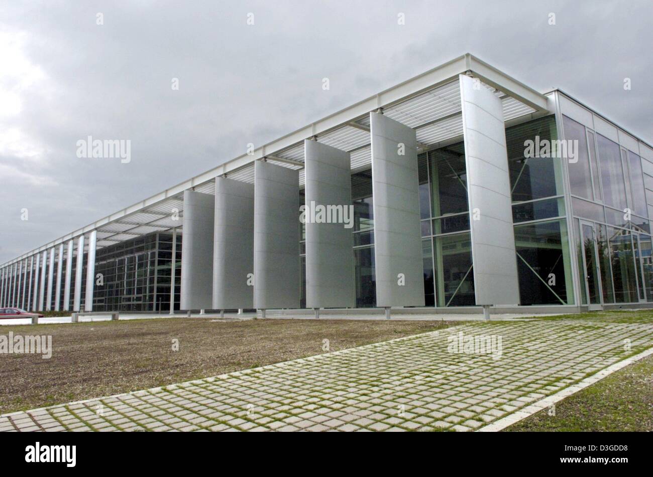 (dpa) - View of the BMW training academy in Unterschleissheim near ...