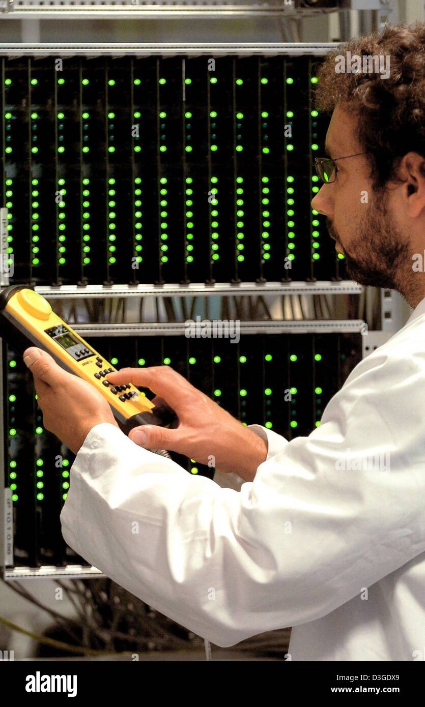 (dpa) - System tester Uwe Grothe checks a newly developed system of ...