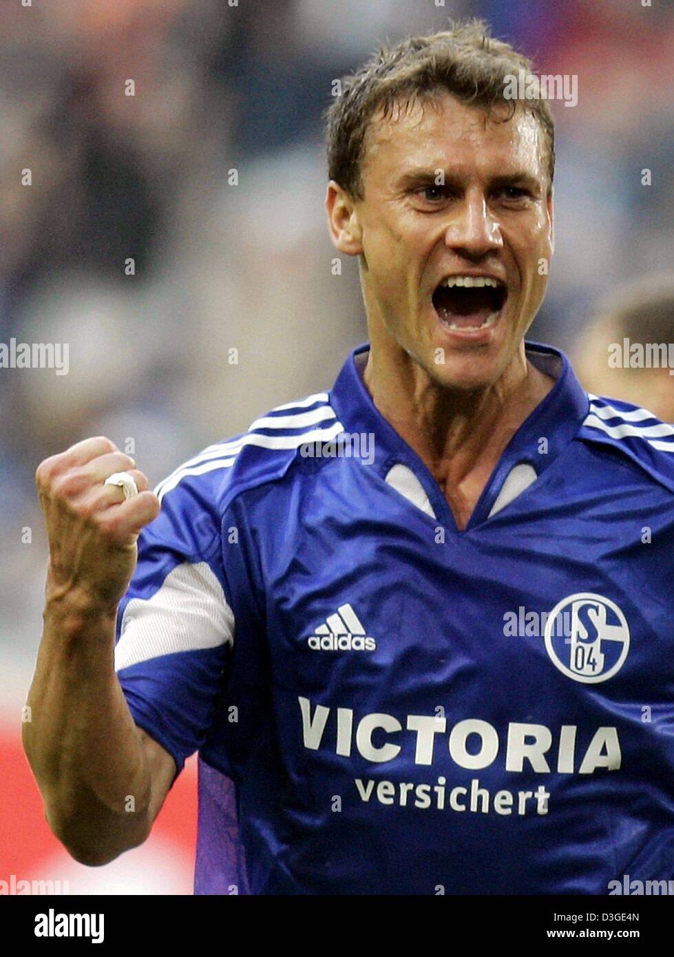 Go ahead 0 0 hi-res stock photography and images - Alamy