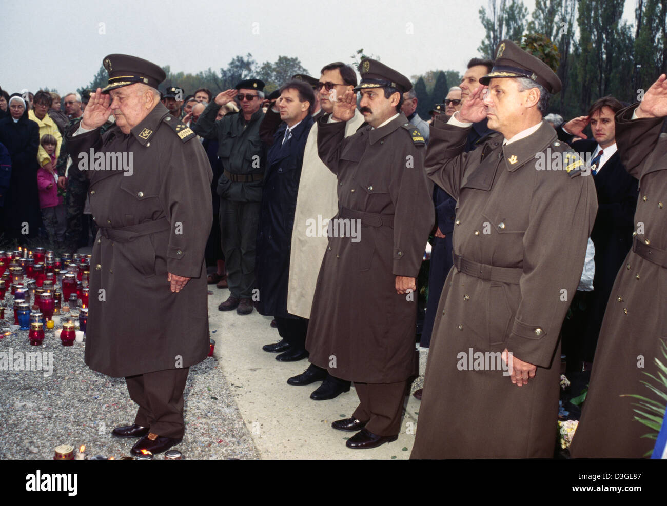 General Janko Bobetko and other high ranked officers of Croatian army ...