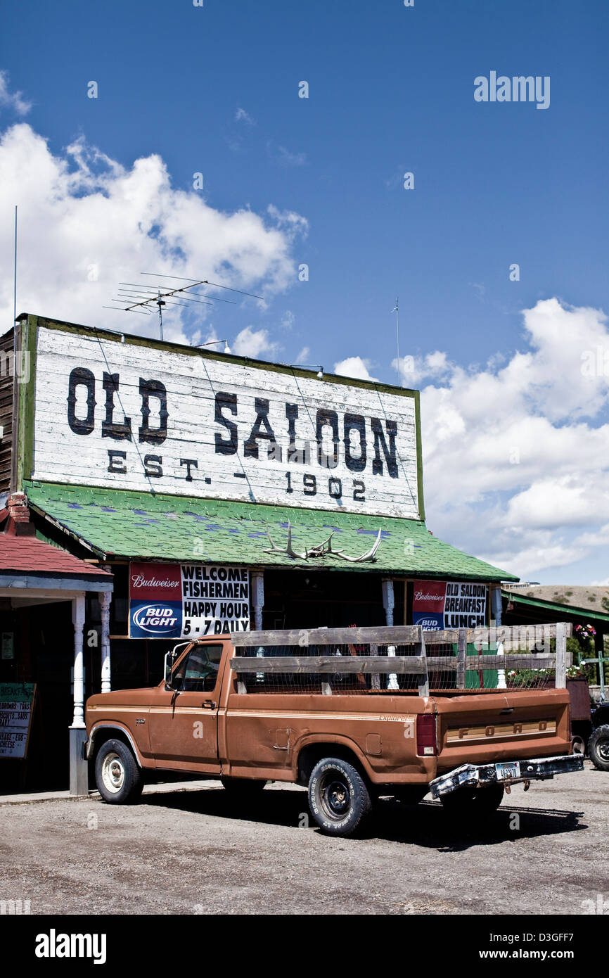 Old west saloon hi-res stock photography and images - Alamy