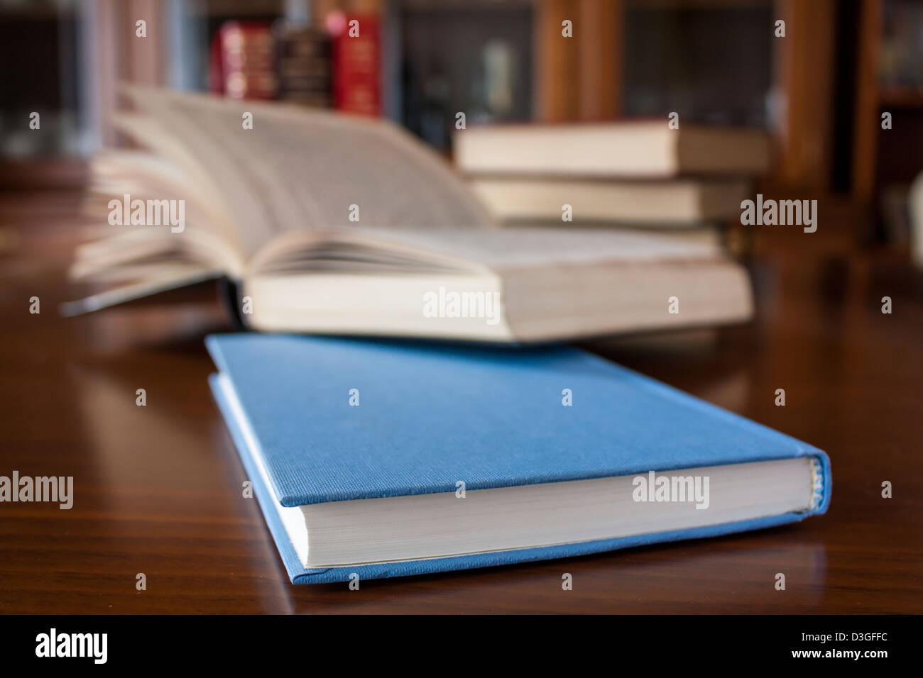 Pencil sized hi-res stock photography and images - Alamy
