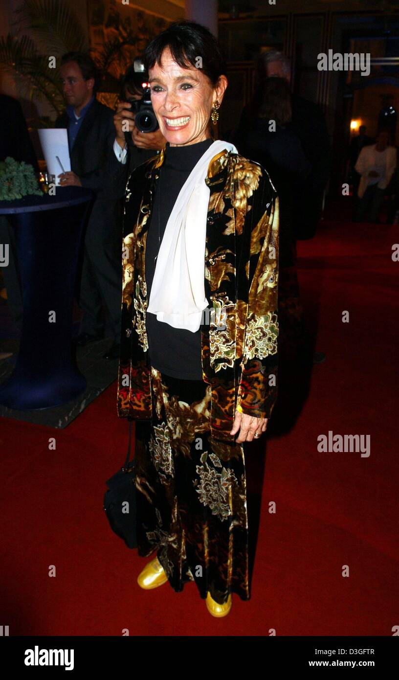 Us actress geraldine chaplin hi-res stock photography and images - Alamy
