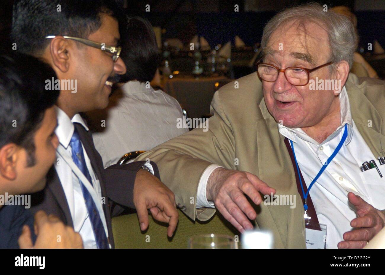 Robert fogel hi-res stock photography and images - Alamy