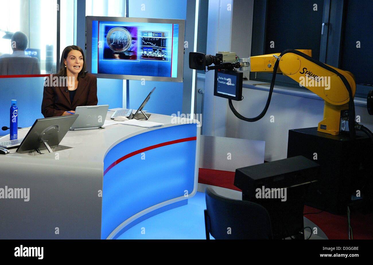 Tv Channel News Anchor High Resolution Stock Photography and Images - Alamy