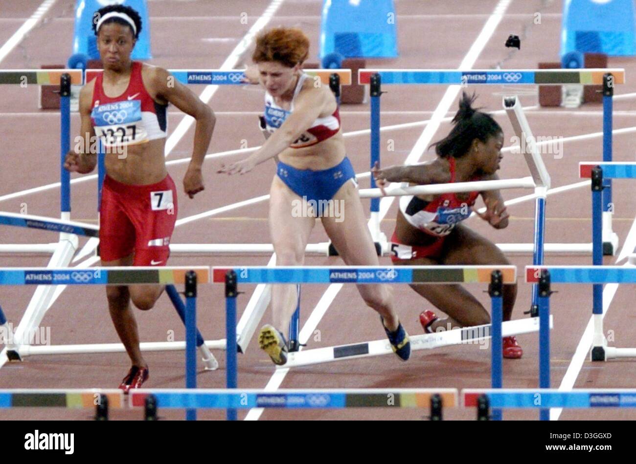 (dpa) - Perdita Felicien (R) falls after she fails to clear the first ...