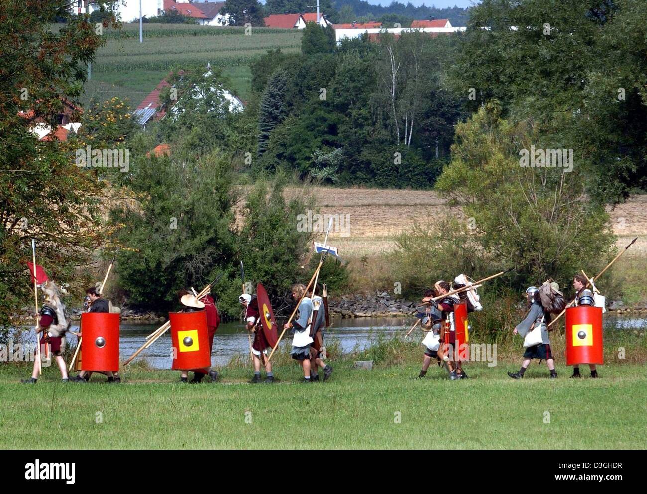 Roman soldiers hi-res stock photography and images - Alamy