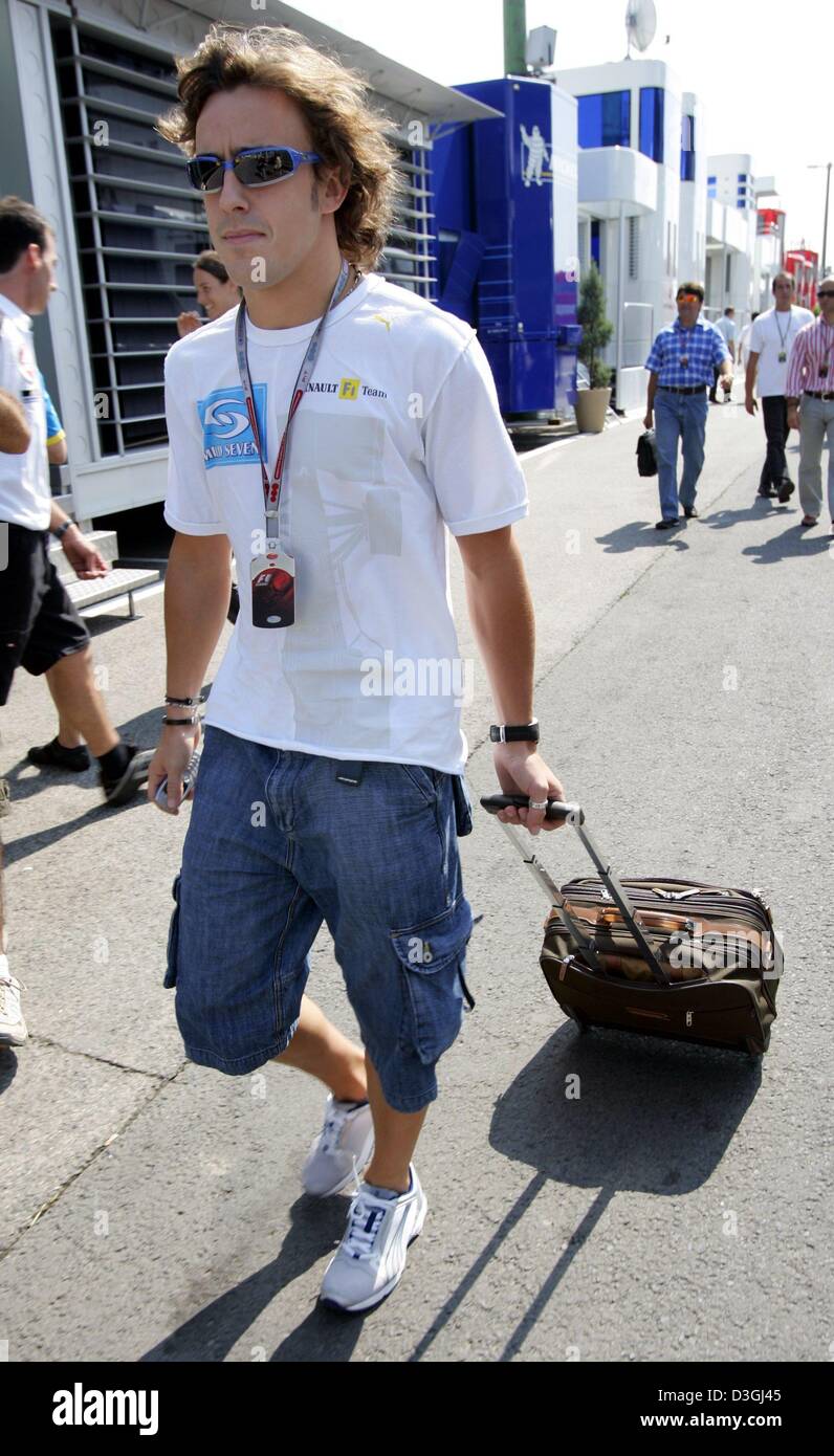 Fernando alonso 2004 hi-res stock photography and images - Alamy