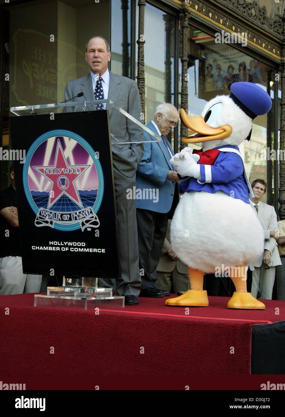 (dpa) - Michael Eisner, CEO of the Walt Disney Company, holds a speech ...