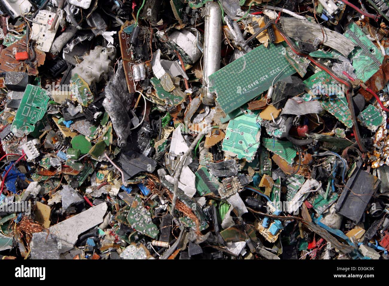 (dpa) - A pile of scrap from electronic devices mounts on the premises ...