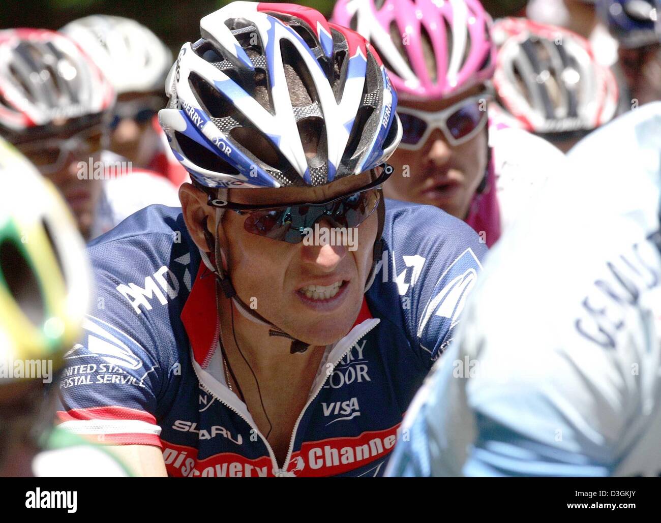 Us postal team rider lance hi-res stock photography and images - Alamy