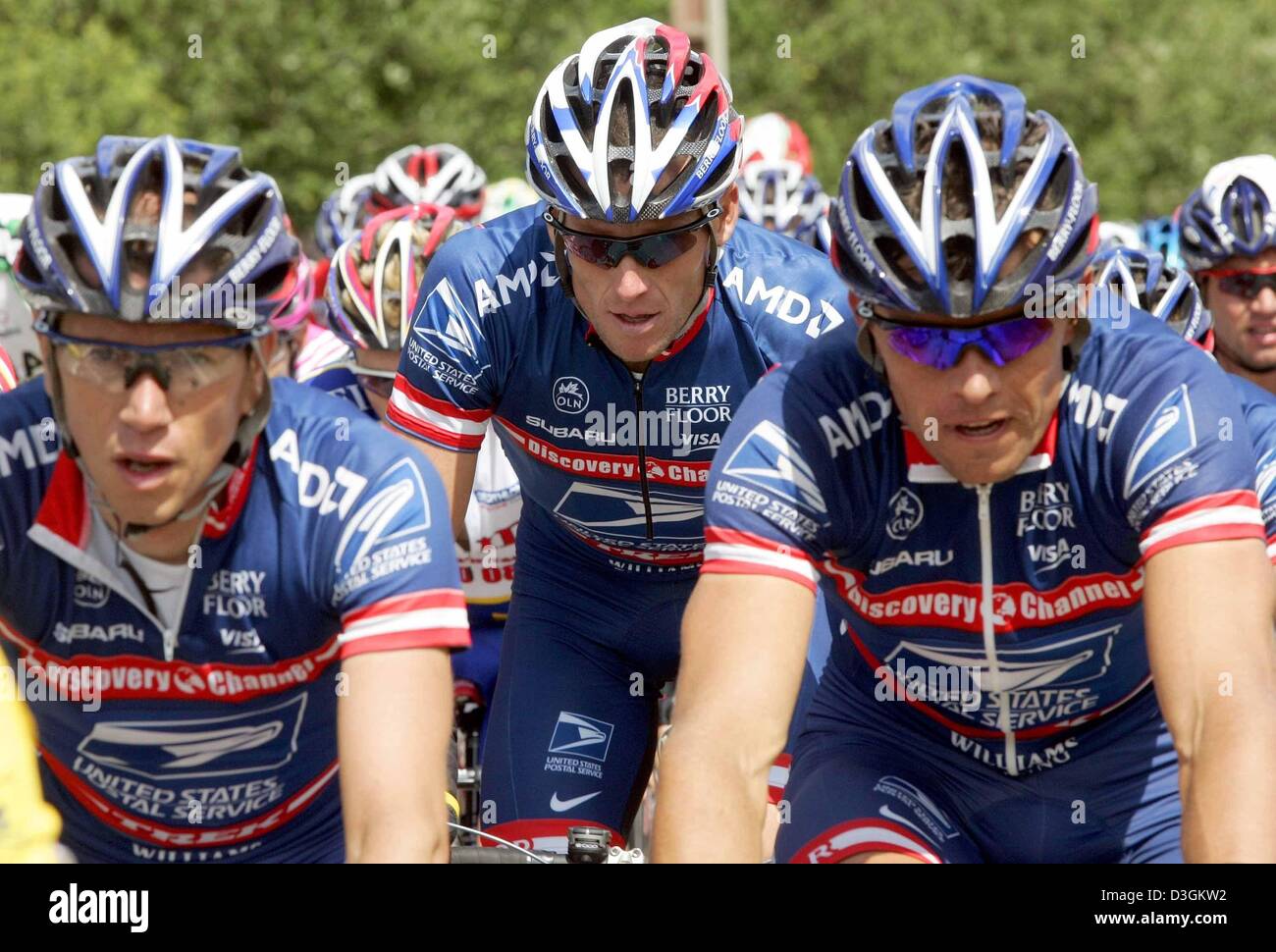 (dpa) - US cyclist and five-time Tour de France winner Lance Armstrong ...