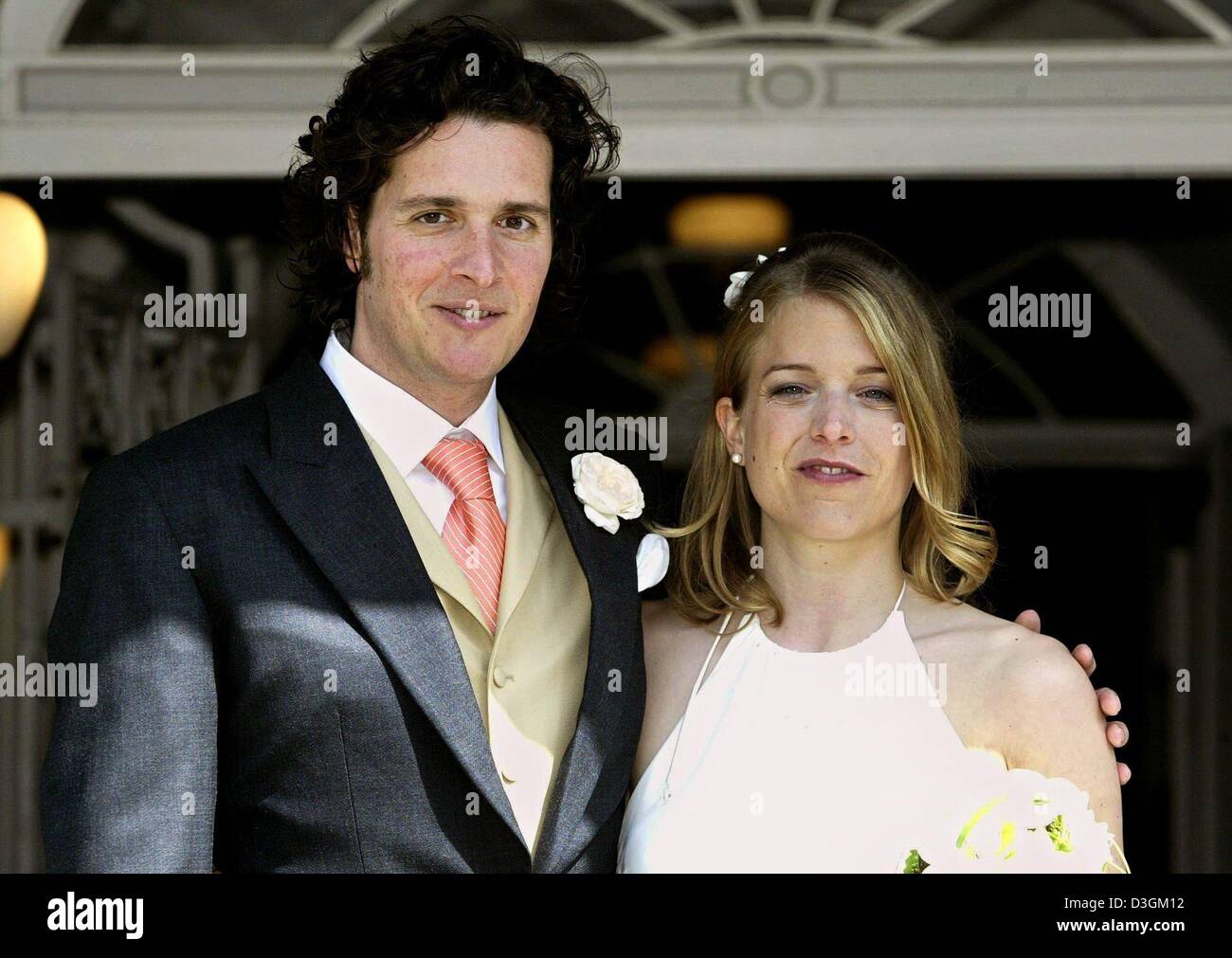 Human interest hum people wedding smiling royals germany hi-res stock ...