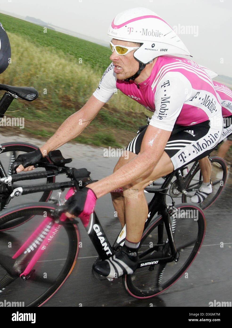 (dpa) - German Olympic winner Jan Ullrich (team T-Mobile) cycles in the ...