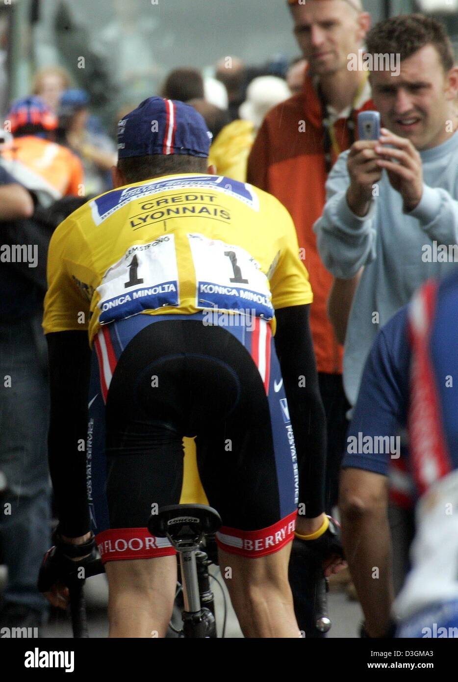 Us postal team rider lance hi-res stock photography and images - Alamy