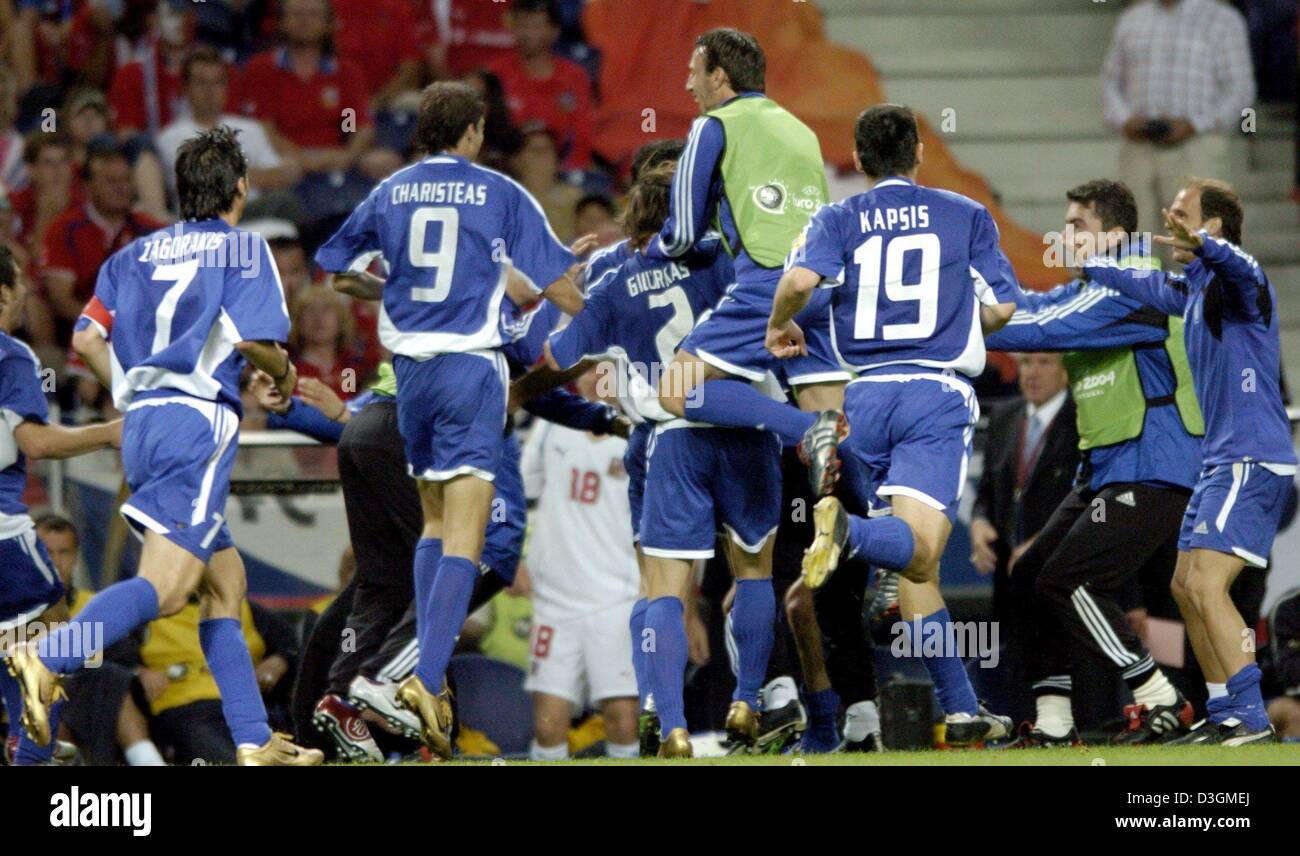 Euro 2004 final hi-res stock photography and images - Alamy