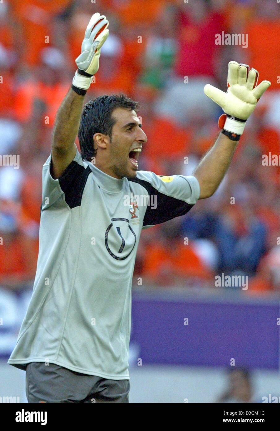 Portugal goalkeeper ricardo hi-res stock photography and images - Alamy