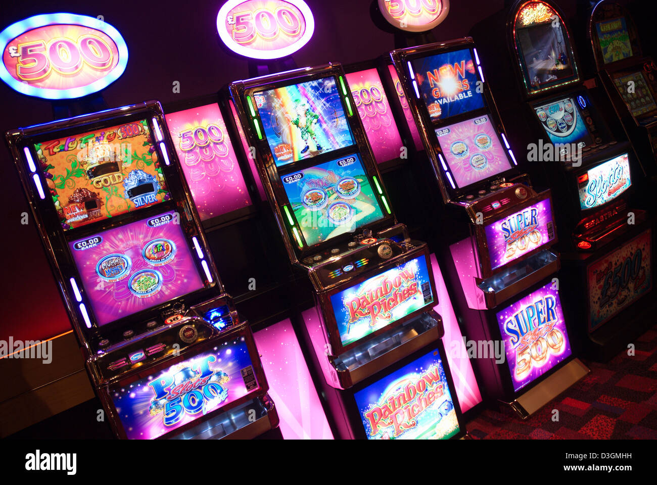 Arcade fruit machine hi-res stock photography and images - Alamy