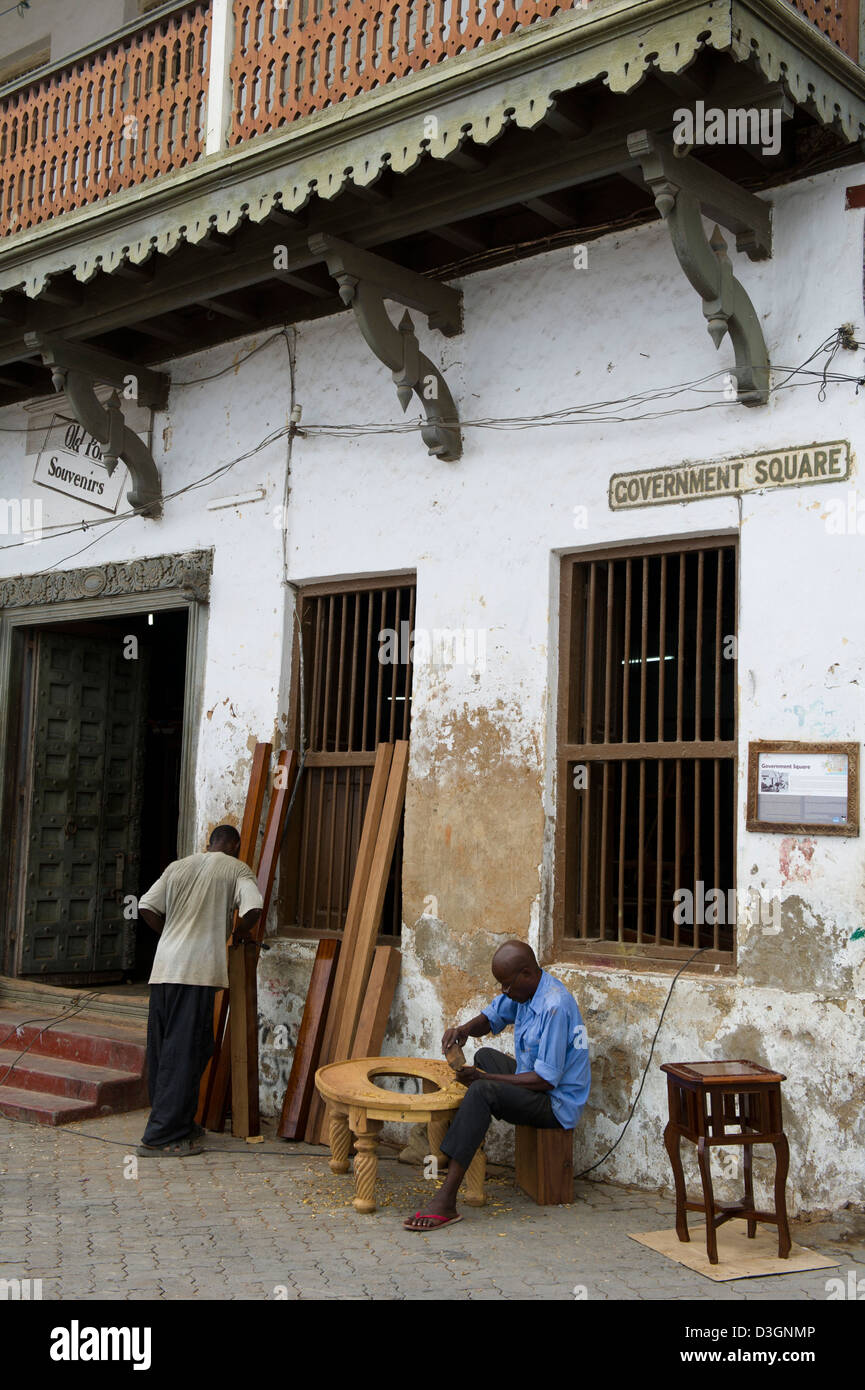 Kenyan carpenter hi-res stock photography and images - Alamy