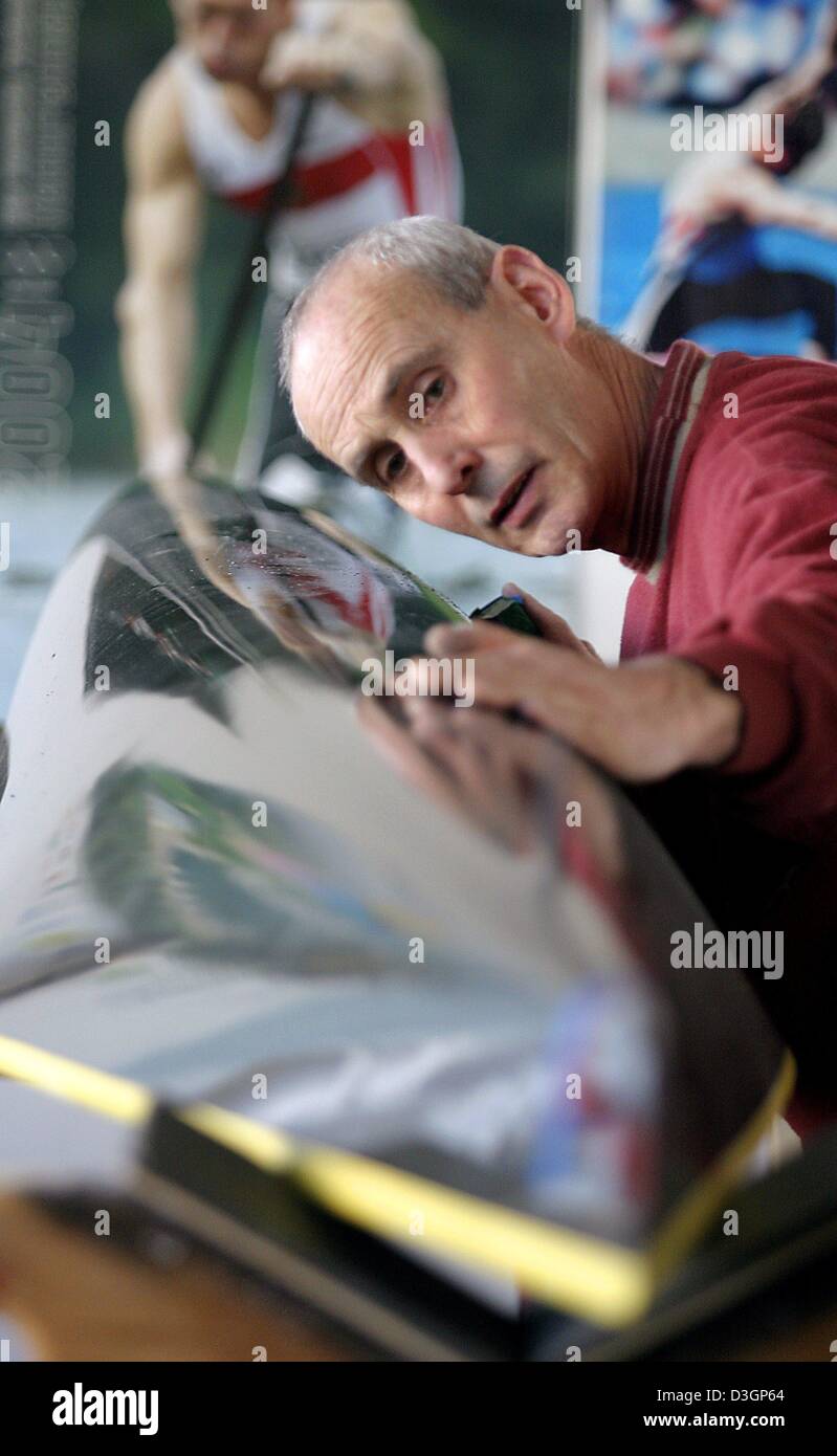 How a fiddle works hi-res stock photography and images - Alamy