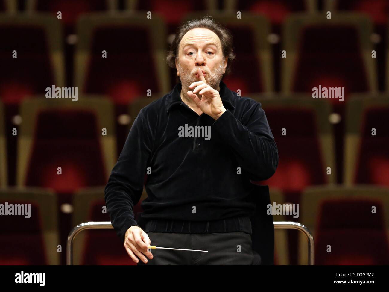 Italian conductor Riccardo Chailly rehearses with the Gewandhaus ...