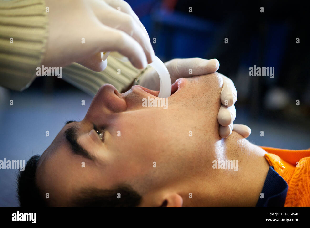 Airway intubation hi-res stock photography and images - Alamy