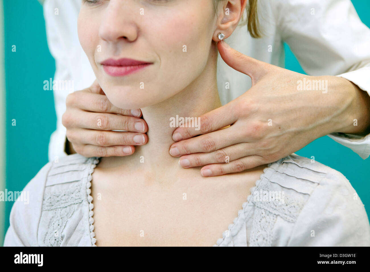 Thyroid hi-res stock photography and images - Alamy