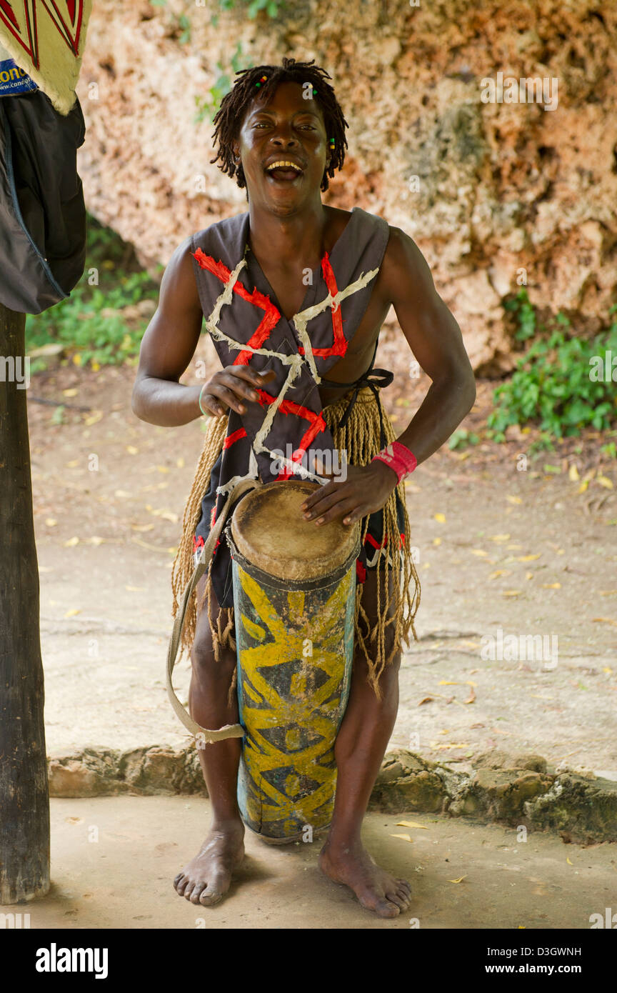 Drummer Stock Photos & Drummer Stock Images - Alamy